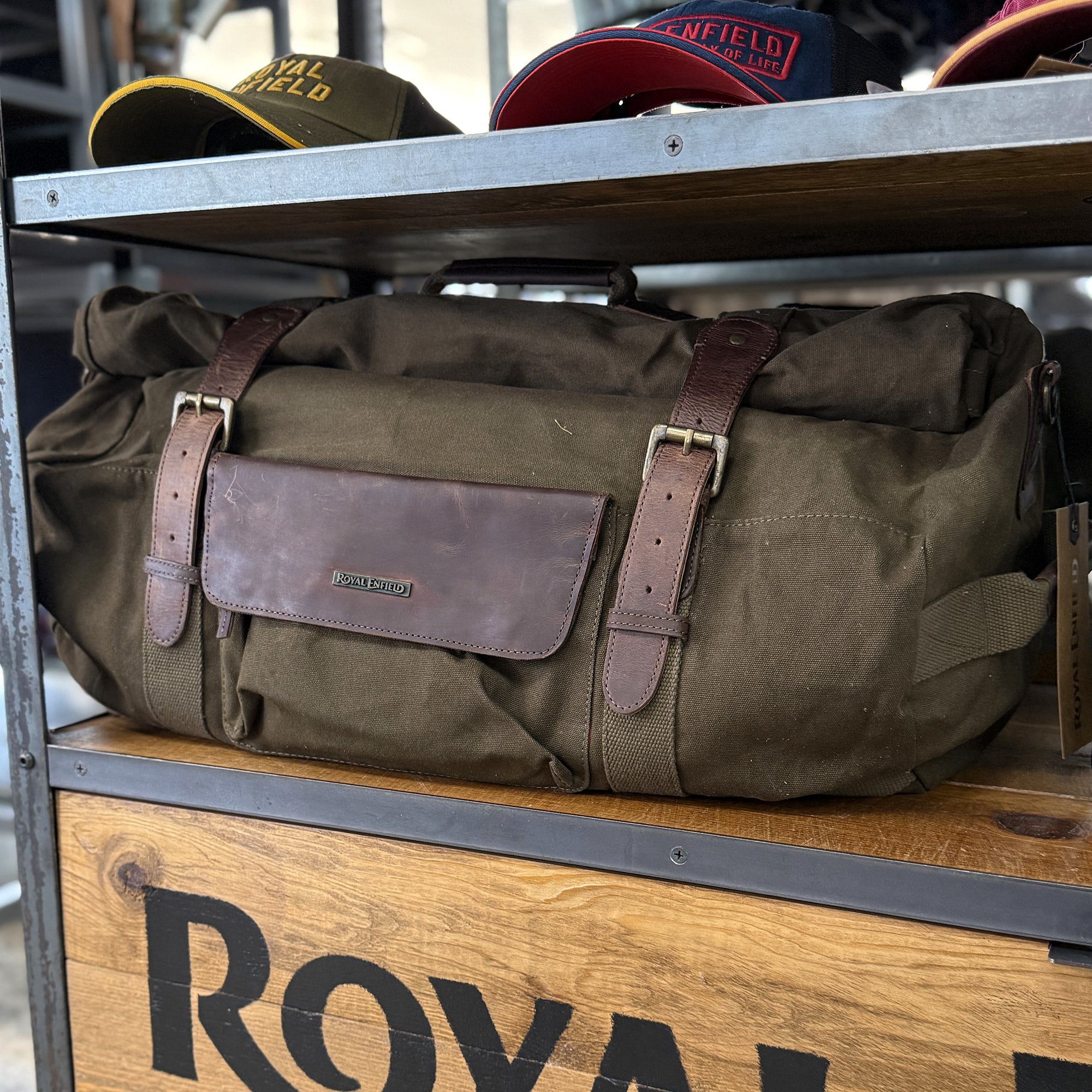 Royal Enfield Classic Duffle Bag (Olive Green) – RoyalEnfieldGear.com